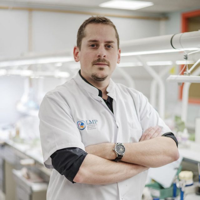 Accueil - Laboratoire dentaire LMP